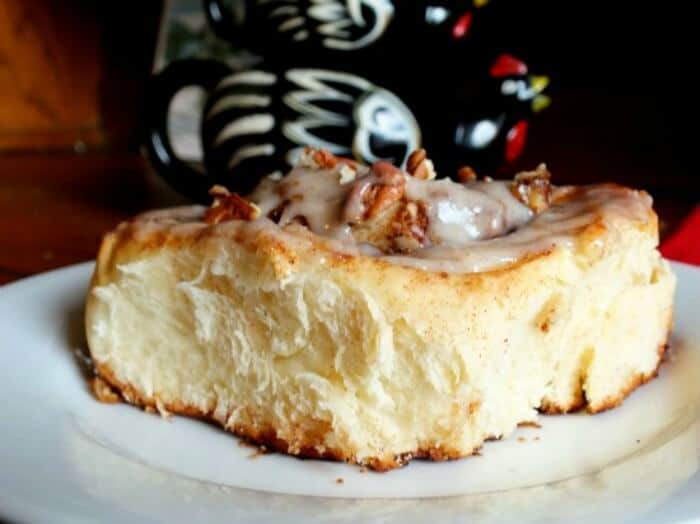 Texas Giant Cinnamon Rolls | Restless Chipotle