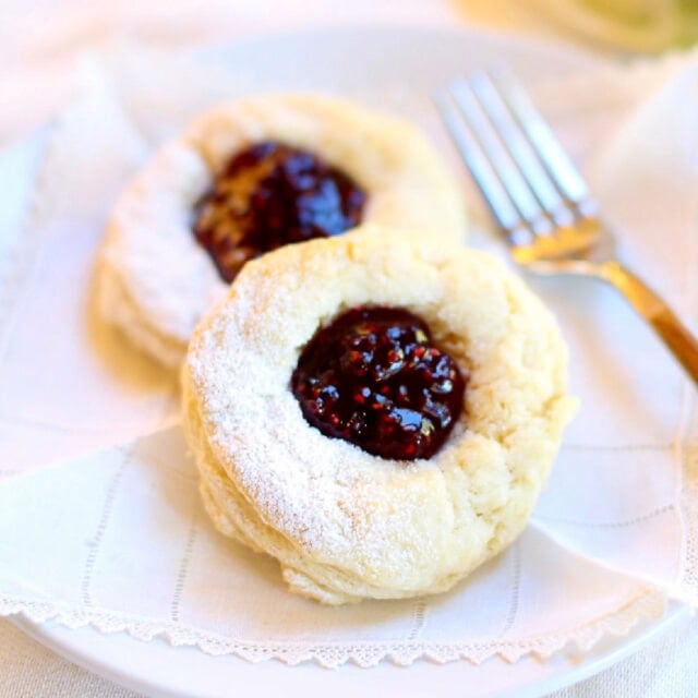 Starbucks Copycat Raspberry Thumbprint Scones - Restless Chipotle