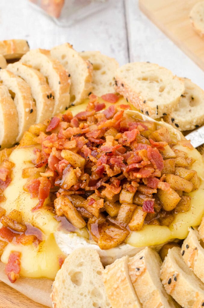Baked Brie Cheese Appetizer with Apples & Bacon - Restless Chipotle