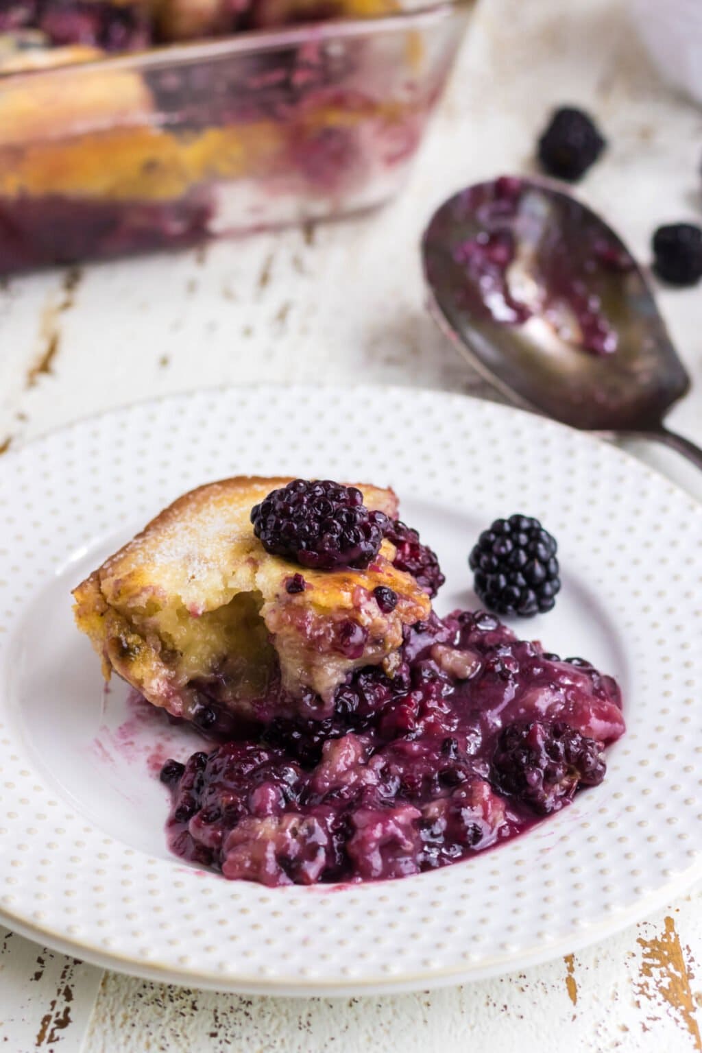 Old Fashioned Southern Blackberry Cobbler Recipe - Restless Chipotle