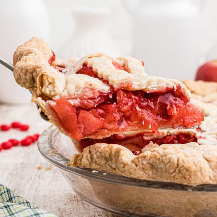 Grandma's Dutch Apple Pie with Crumble Topping - Restless Chipotle