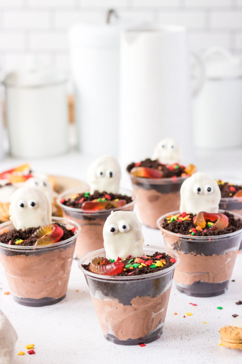 Halloween Dirt Cups – Graveyard Pudding Dessert Recipe - Restless Chipotle