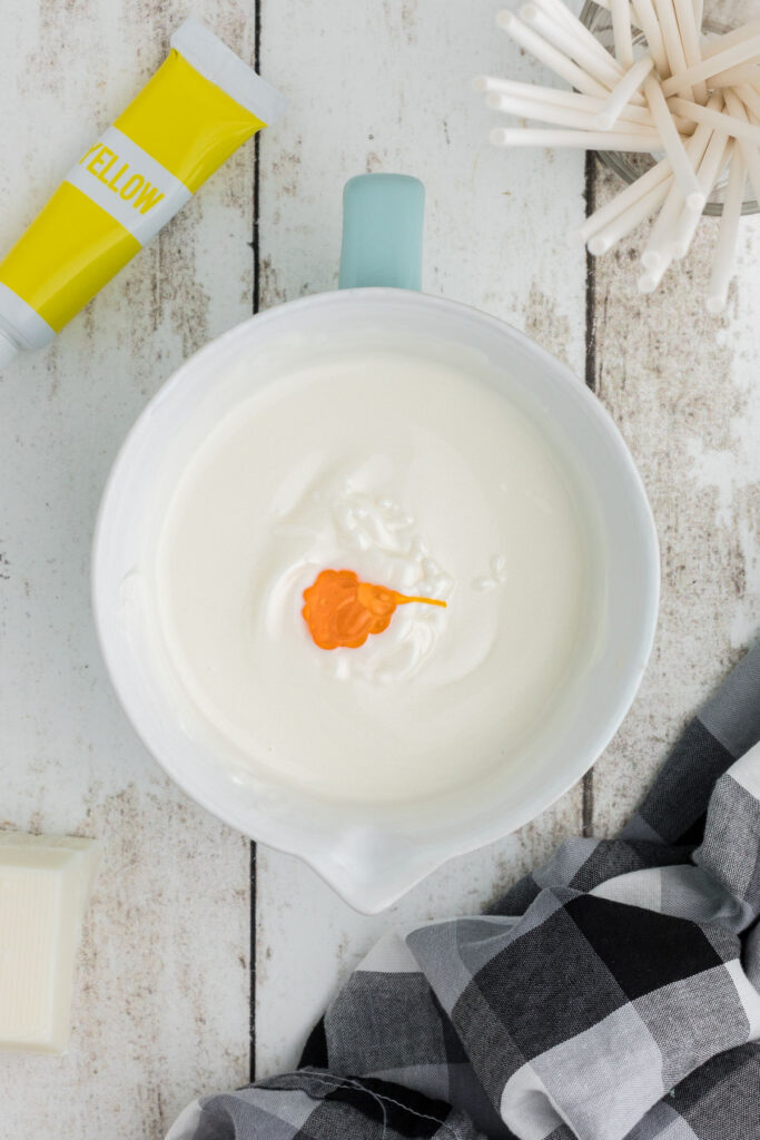 Make Bumble Bee Cake Pops with Step by Step Images - Restless Chipotle