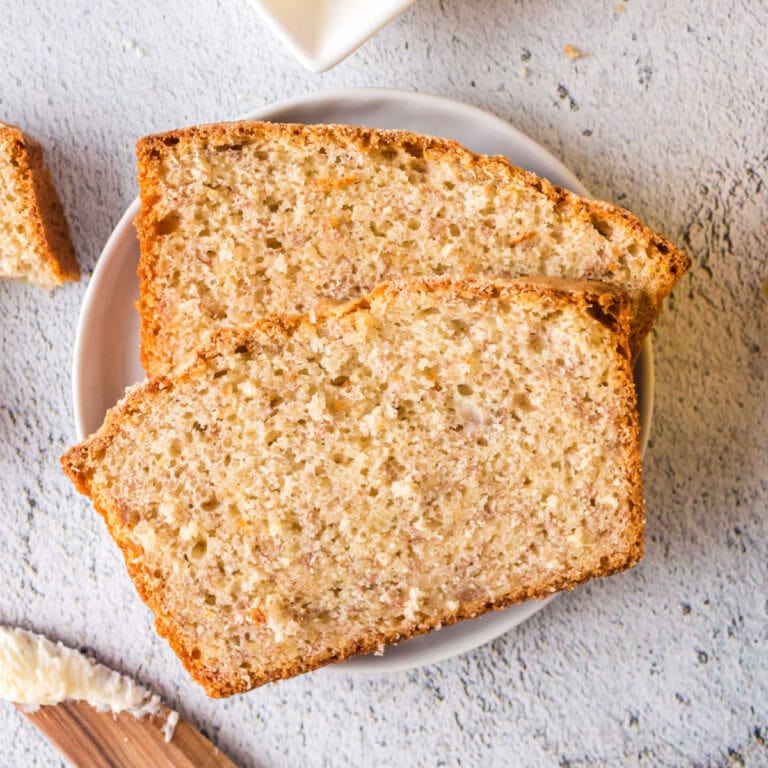 Quick Breads vs Yeast Bread (& How to Work with Each) - Restless Chipotle