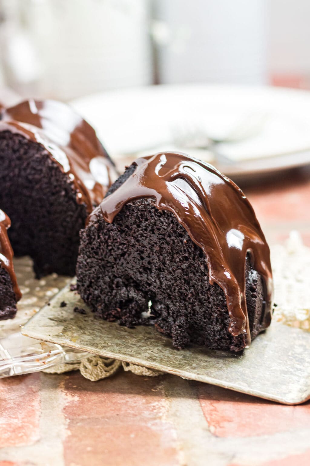 Guinness Fudge Bundt Cake - Restless Chipotle