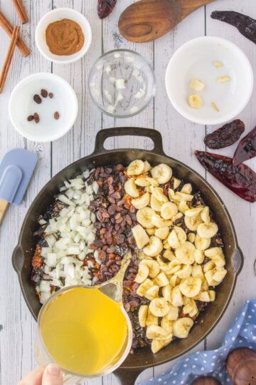Spice Up Dinner with this Easy Homemade Mexican Mole Sauce - Restless ...