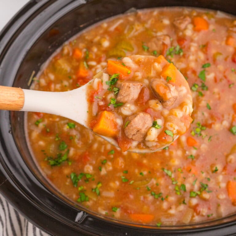 Slow Cooker Cabbage Rolls Recipe (Polish Golumpkis) - Restless Chipotle
