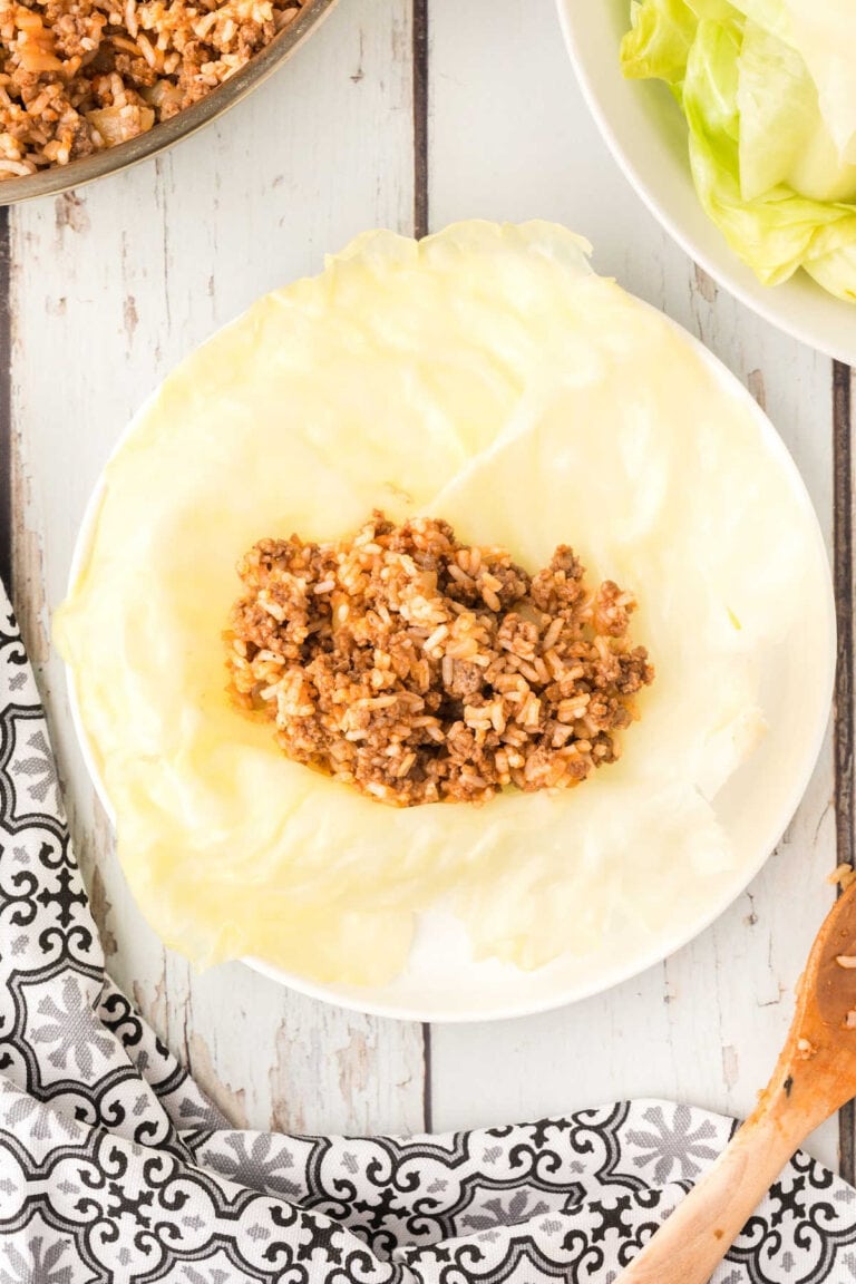 Slow Cooker Cabbage Rolls Recipe (Polish Golumpkis) - Restless Chipotle