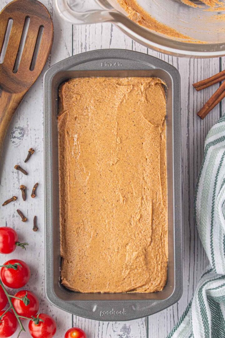 Aunt Lenore's Tomato Cake - Restless Chipotle